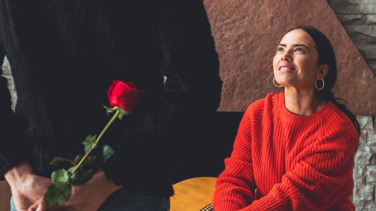 Single Spanish Women: Meeting Love Is Easy